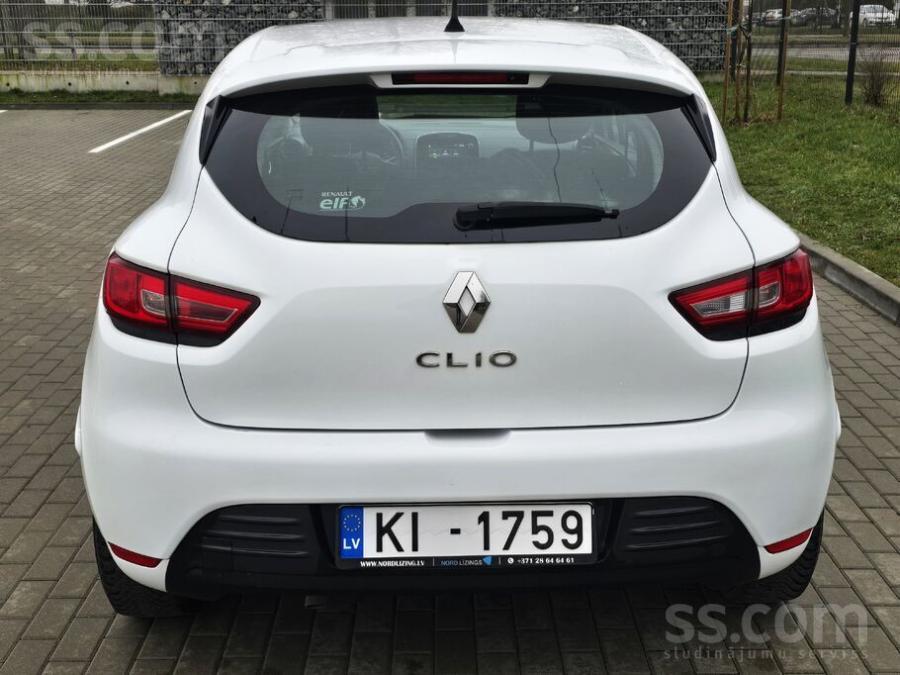White Renault Clio 2019 in Riga, with an engine capacity of 1.50 L and mileage of 124 thousand km for 6500 €, photo 4 on AUTOMOTO.COM.LV