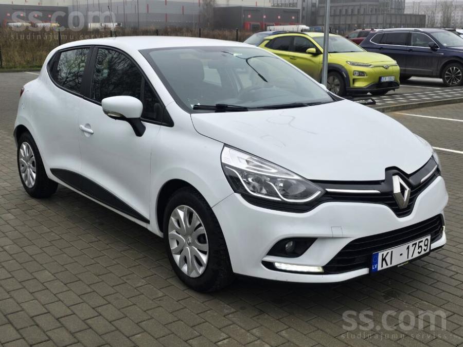 White Renault Clio 2019 in Riga, with an engine capacity of 1.50 L and mileage of 124 thousand km for 6500 €, photo 5 on AUTOMOTO.COM.LV