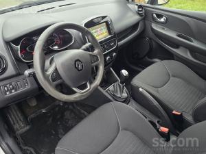 White Renault Clio 2019 in Riga, with an engine capacity of 1.50 L and mileage of 124 thousand km for 6500 €, photo 7 on AUTOMOTO.COM.LV