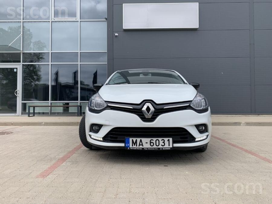 White Renault Clio 2019 in Riga, with an engine capacity of 1.00 L and mileage of 31 thousand km for 7200 €, photo 3 on AUTOMOTO.COM.LV