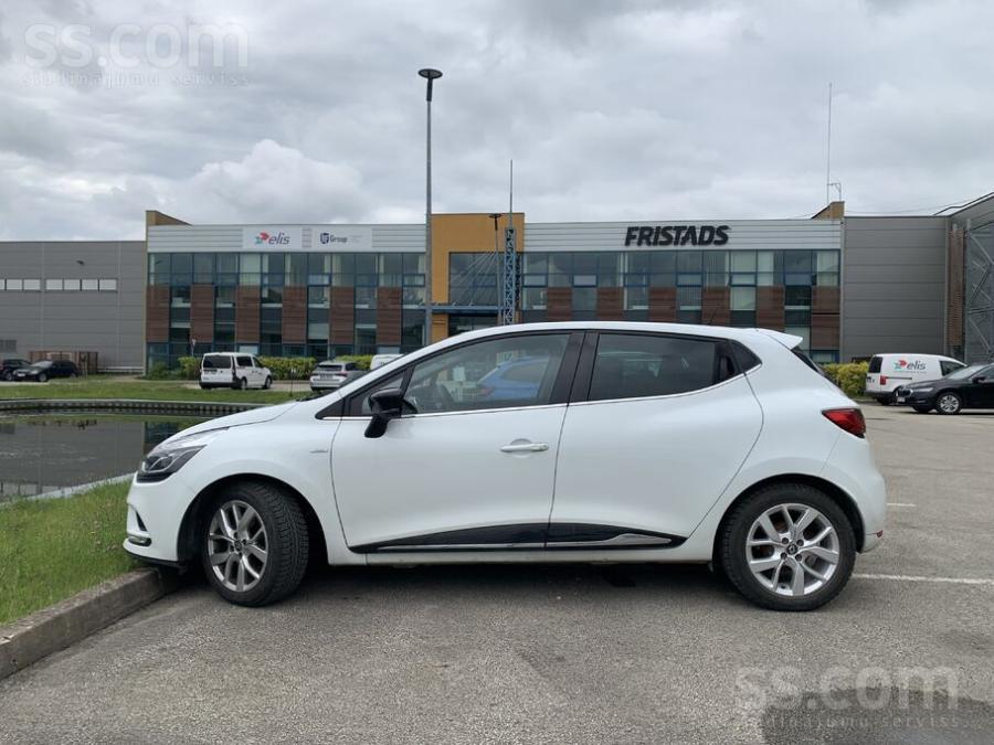 White Renault Clio 2019 in Riga, with an engine capacity of 1.00 L and mileage of 31 thousand km for 7200 €, photo 9 on AUTOMOTO.COM.LV