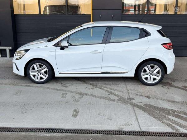 White Renault Clio 2020 in Vilnius, with an engine capacity of 1.46 L and mileage of 170 thousand km for 7500 €, photo 3 on AUTOMOTO.COM.LV