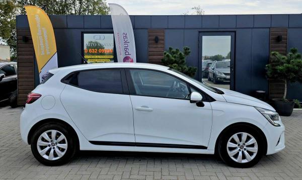 Renault Clio 2020 in Taurage on AUTOMOTO.COM.LV White Renault Clio 2020 in Taurage, with an engine capacity of 1.46 L and mileage of 130 thousand km for 7400 €, photo 7 on AUTOMOTO.COM.LV