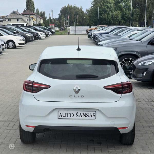 Renault Clio 2020 in Taurage on AUTOMOTO.COM.LV White Renault Clio 2020 in Taurage, with an engine capacity of 1.46 L and mileage of 130 thousand km for 7400 €, photo 11 on AUTOMOTO.COM.LV