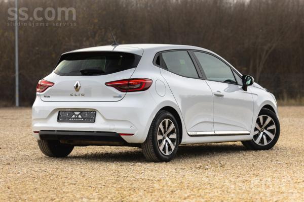 Balts Renault Clio 2021 Jelgava, ar dzinēja tilpumu 1.60 L un nobraukumu 0 tūkst. km par 13000 €, foto 7 vietnē AUTOMOTO.COM.LV