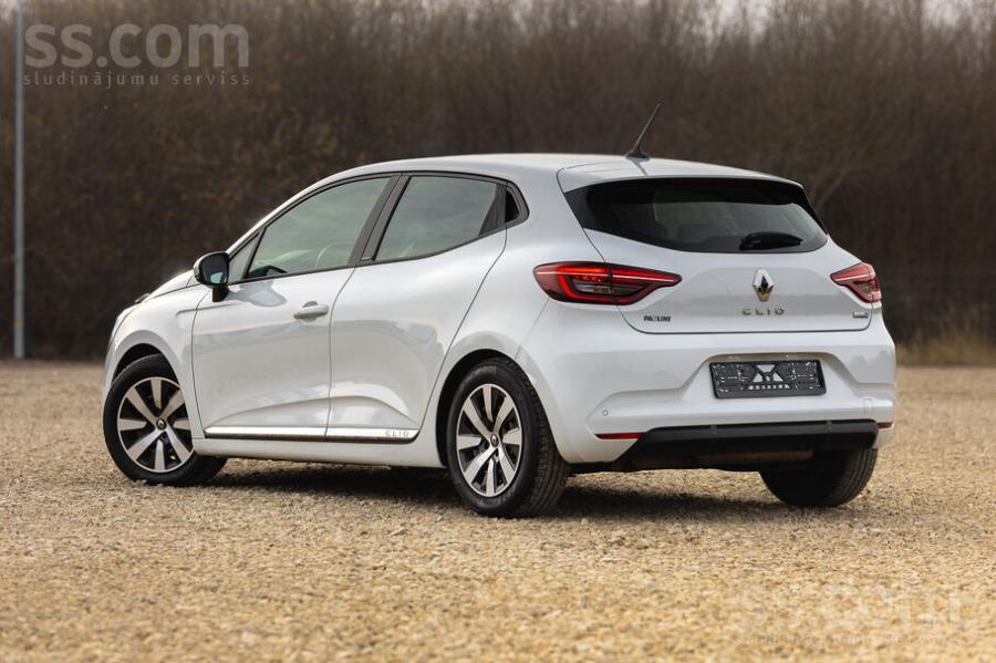 Balts Renault Clio 2021 Jelgava, ar dzinēja tilpumu 1.60 L un nobraukumu 0 tūkst. km par 12500 €, foto 6 vietnē AUTOMOTO.COM.LV