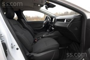 Balts Renault Clio 2021 Jelgava, ar dzinēja tilpumu 1.60 L un nobraukumu 0 tūkst. km par 12500 €, foto 11 vietnē AUTOMOTO.COM.LV