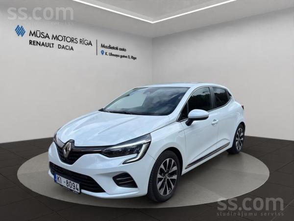 Белый Рено Клио 2021 в Рига, объемом двигателя 1.60 л и пробегом 30 тыс. км за 14995 €, фото 3 на AUTOMOTO.COM.LV