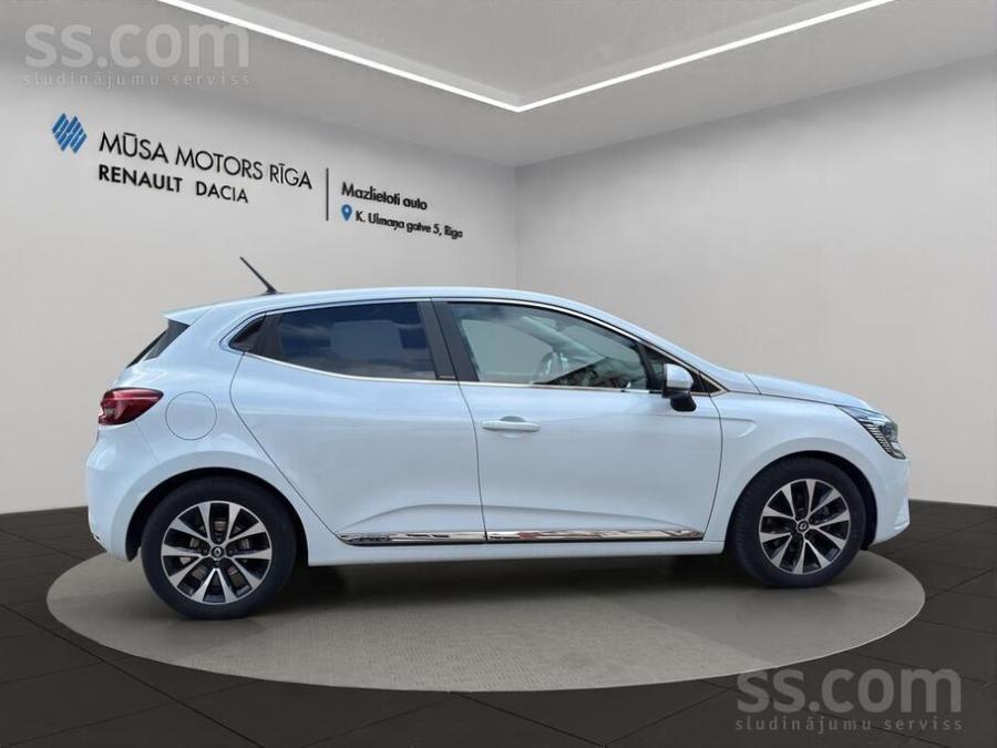 Balts Renault Clio 2021 Rīga, ar dzinēja tilpumu 1.60 L un nobraukumu 30 tūkst. km par 14995 €, foto 8 vietnē AUTOMOTO.COM.LV