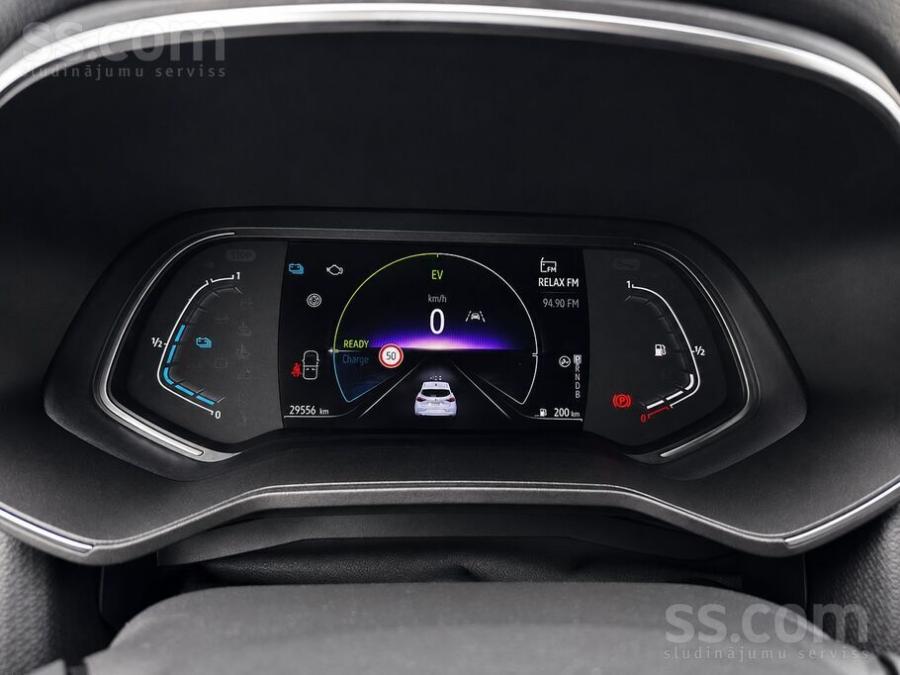 Balts Renault Clio 2021 Rīga, ar dzinēja tilpumu 1.60 L un nobraukumu 30 tūkst. km par 14995 €, foto 10 vietnē AUTOMOTO.COM.LV