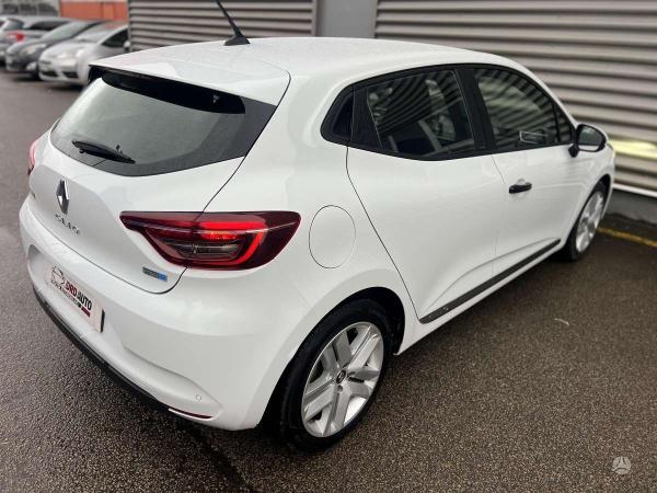 Balts Renault Clio 2021 Viļņa, ar dzinēja tilpumu 1.60 L un nobraukumu 160 tūkst. km par 8400 €, foto 5 vietnē AUTOMOTO.COM.LV