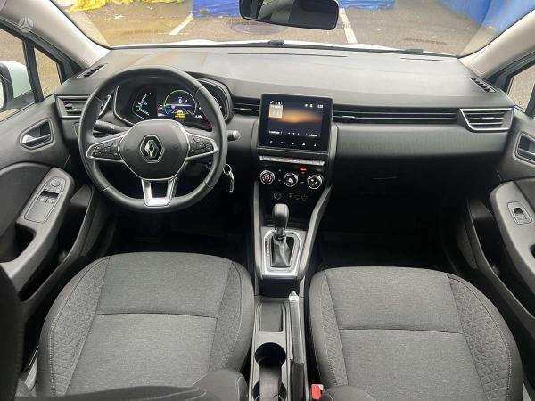 Balts Renault Clio 2021 Viļņa, ar dzinēja tilpumu 1.60 L un nobraukumu 160 tūkst. km par 8400 €, foto 8 vietnē AUTOMOTO.COM.LV