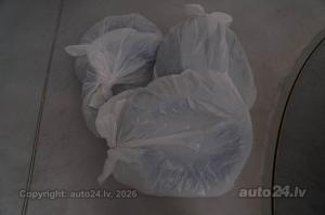 Balts Renault Clio 2022 Tallina, ar dzinēja tilpumu 1.00 L un nobraukumu 25 tūkst. km par 11990 €, foto 14 vietnē AUTOMOTO.COM.LV