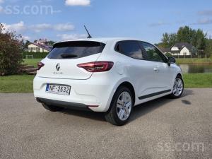 Balts Renault Clio 2022 Rīga, ar dzinēja tilpumu 1.00 L un nobraukumu 36 tūkst. km par 8700 €, foto 4 vietnē AUTOMOTO.COM.LV