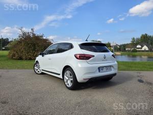 Balts Renault Clio 2022 Rīga, ar dzinēja tilpumu 1.00 L un nobraukumu 36 tūkst. km par 8700 €, foto 5 vietnē AUTOMOTO.COM.LV