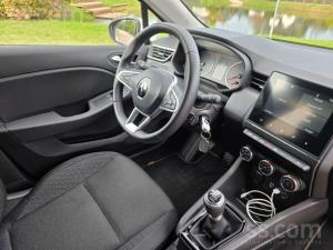 Balts Renault Clio 2022 Rīga, ar dzinēja tilpumu 1.00 L un nobraukumu 36 tūkst. km par 8700 €, foto 8 vietnē AUTOMOTO.COM.LV