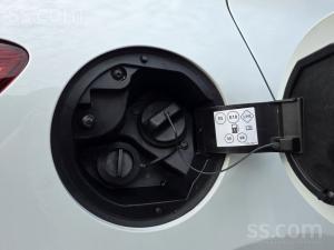 Balts Renault Clio 2022 Rīga, ar dzinēja tilpumu 1.00 L un nobraukumu 36 tūkst. km par 8700 €, foto 10 vietnē AUTOMOTO.COM.LV