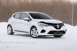 White Renault Clio 2022 in Jelgava, with an engine capacity of 1.60 L and mileage of 0 thousand km for 12500 €, photo 4 on AUTOMOTO.COM.LV