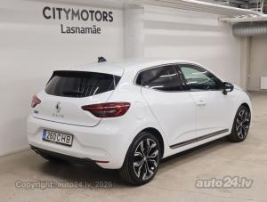 White Renault Clio 2022 in Tallinn, with an engine capacity of 1.00 L and mileage of 42 thousand km for 12900 €, photo 7 on AUTOMOTO.COM.LV