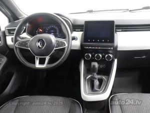 White Renault Clio 2022 in Tallinn, with an engine capacity of 1.00 L and mileage of 42 thousand km for 12900 €, photo 8 on AUTOMOTO.COM.LV