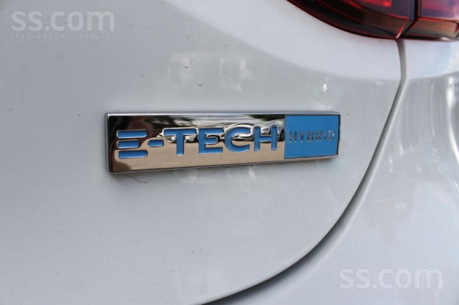 Balts Renault Clio 2022 Rīga, ar dzinēja tilpumu 1.60 L un nobraukumu 0 tūkst. km par 12800 €, foto 4 vietnē AUTOMOTO.COM.LV