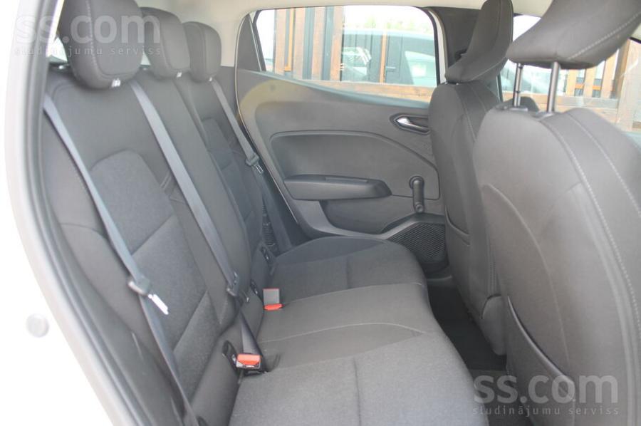 Balts Renault Clio 2022 Rīga, ar dzinēja tilpumu 1.60 L un nobraukumu 0 tūkst. km par 12800 €, foto 8 vietnē AUTOMOTO.COM.LV