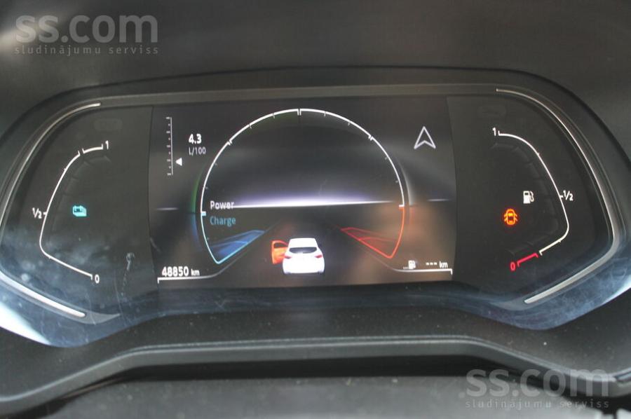 Balts Renault Clio 2022 Rīga, ar dzinēja tilpumu 1.60 L un nobraukumu 0 tūkst. km par 12800 €, foto 11 vietnē AUTOMOTO.COM.LV