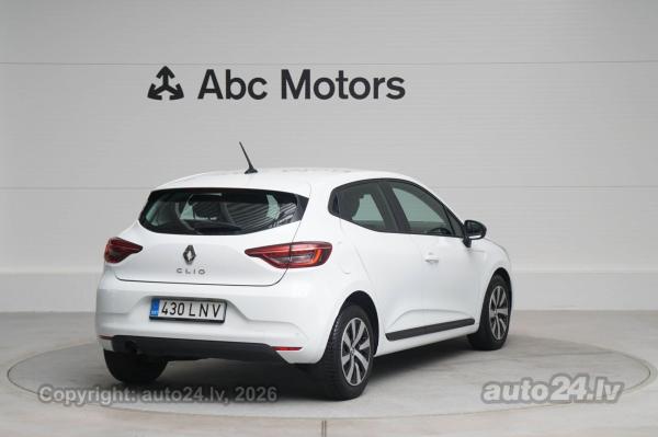 Balts Renault Clio 2023 Tallina, ar dzinēja tilpumu 1.00 L un nobraukumu 144 tūkst. km par 10990 €, foto 4 vietnē AUTOMOTO.COM.LV