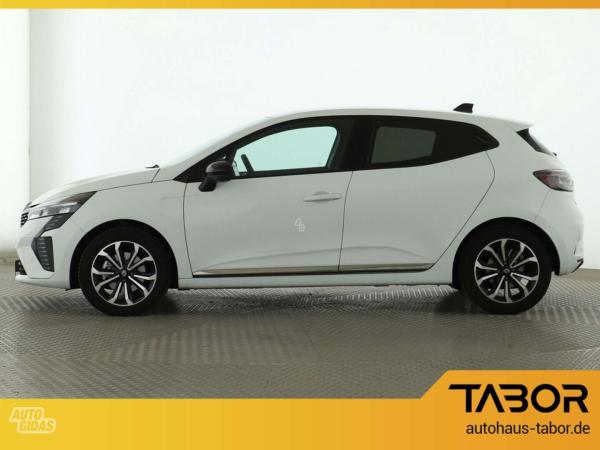 White Renault Clio 2025 in Kaunas, with an engine capacity of 1.60 L and mileage of 19 thousand km for 23933 €, photo 2 on AUTOMOTO.COM.LV