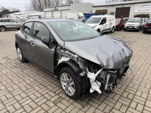 Balts Renault Clio 2025 Kauņa, ar dzinēja tilpumu 1.00 L un nobraukumu 381 tūkst. km par 6900 €, foto 5 vietnē AUTOMOTO.COM.LV