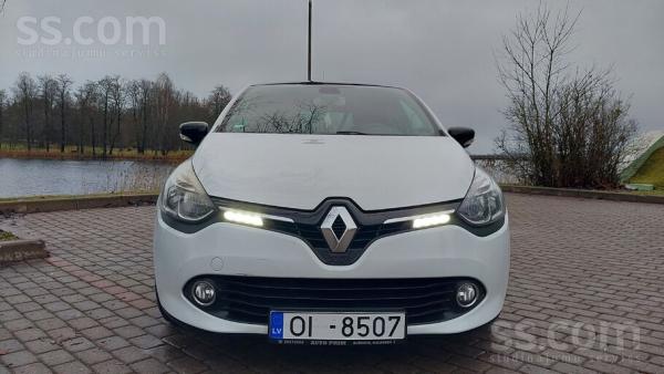 White Renault Clio 2013 in Aluksne, with an engine capacity of 1.50 L and mileage of 0 thousand km for 3850 €, photo 3 on AUTOMOTO.COM.LV