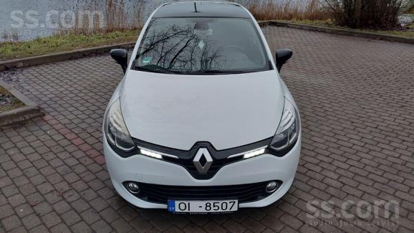 White Renault Clio 2013 in Aluksne, with an engine capacity of 1.50 L and mileage of 0 thousand km for 3850 €, photo 4 on AUTOMOTO.COM.LV