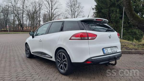 White Renault Clio 2013 in Aluksne, with an engine capacity of 1.50 L and mileage of 0 thousand km for 3850 €, photo 6 on AUTOMOTO.COM.LV