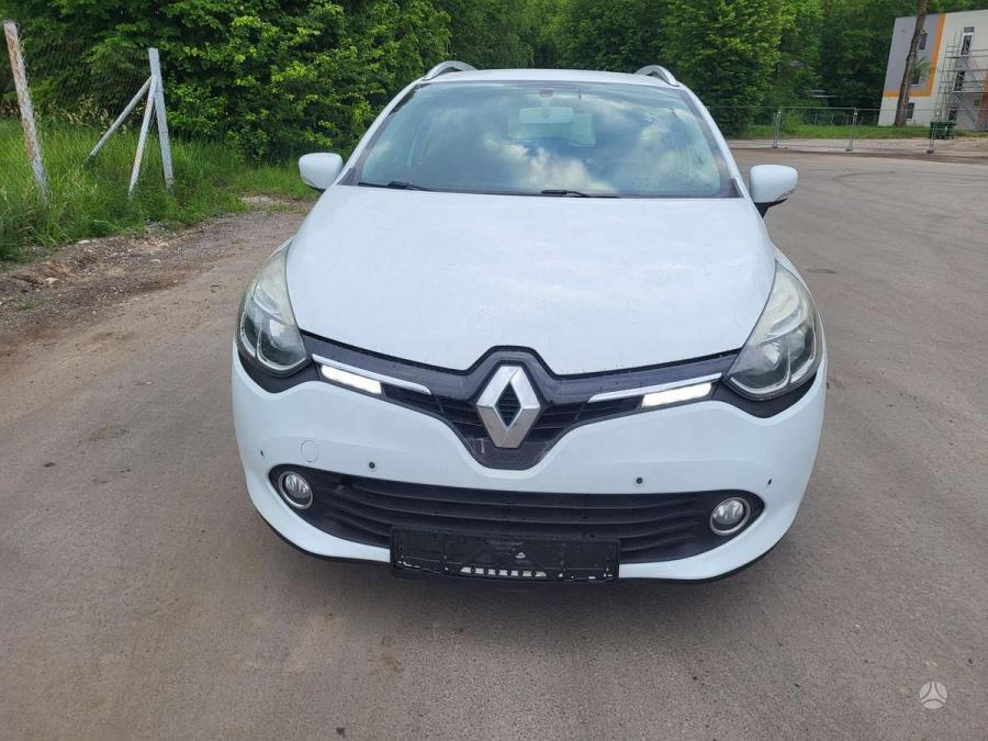 Balts Renault Clio 2014 Kauņa, ar dzinēja tilpumu 1.46 L un nobraukumu 268 tūkst. km par 2950 €, foto 4 vietnē AUTOMOTO.COM.LV
