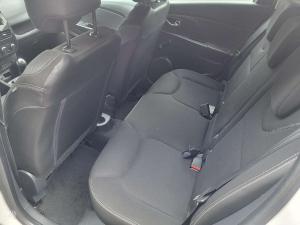 Balts Renault Clio 2014 Kauņa, ar dzinēja tilpumu 1.46 L un nobraukumu 268 tūkst. km par 2950 €, foto 15 vietnē AUTOMOTO.COM.LV