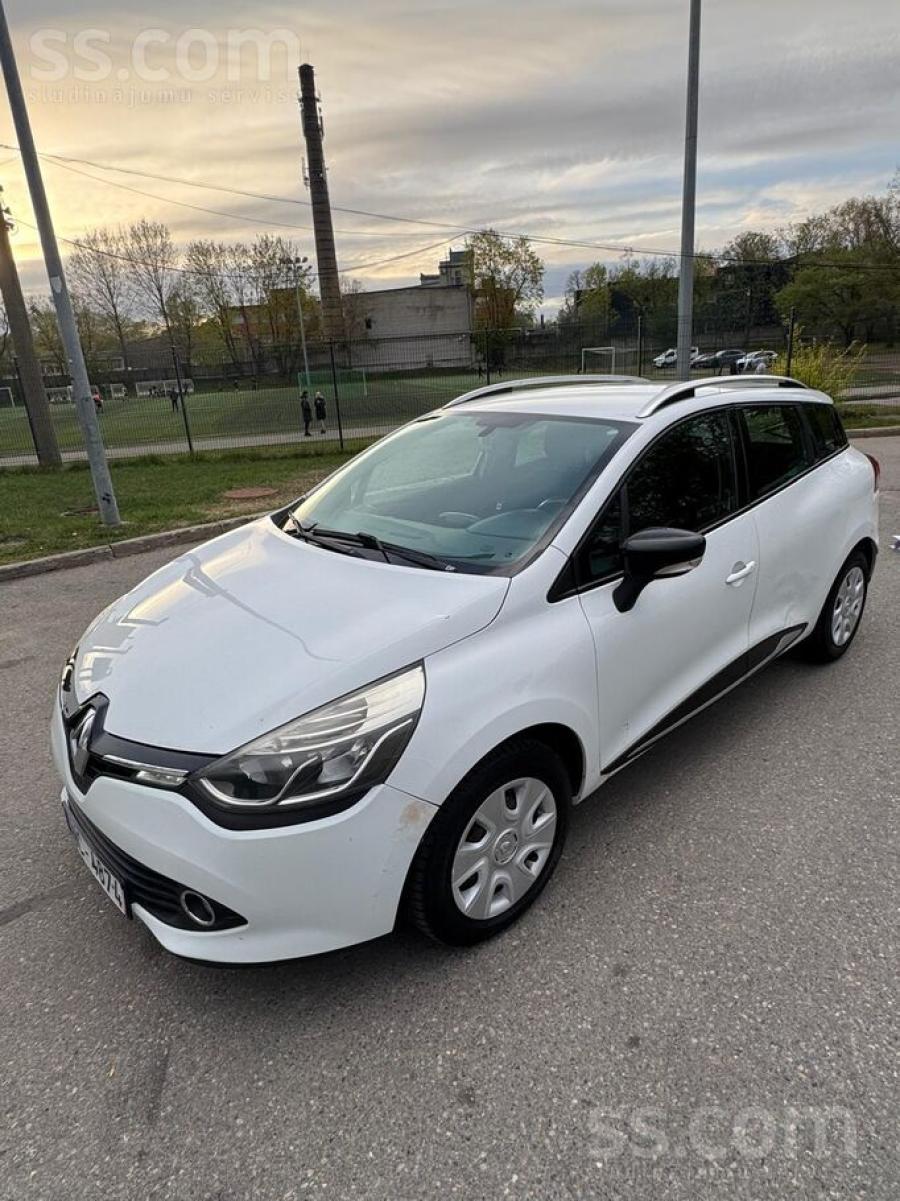 Balts Renault Clio 2015 Rīga, ar dzinēja tilpumu 1.50 L un nobraukumu 312 tūkst. km par 2400 €, foto 5 vietnē AUTOMOTO.COM.LV
