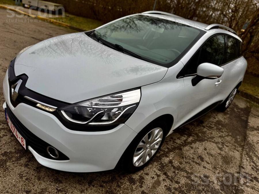 White Renault Clio 2016 in Riga, with an engine capacity of 1.20 L and mileage of 0 thousand km for 5279 €, photo 9 on AUTOMOTO.COM.LV