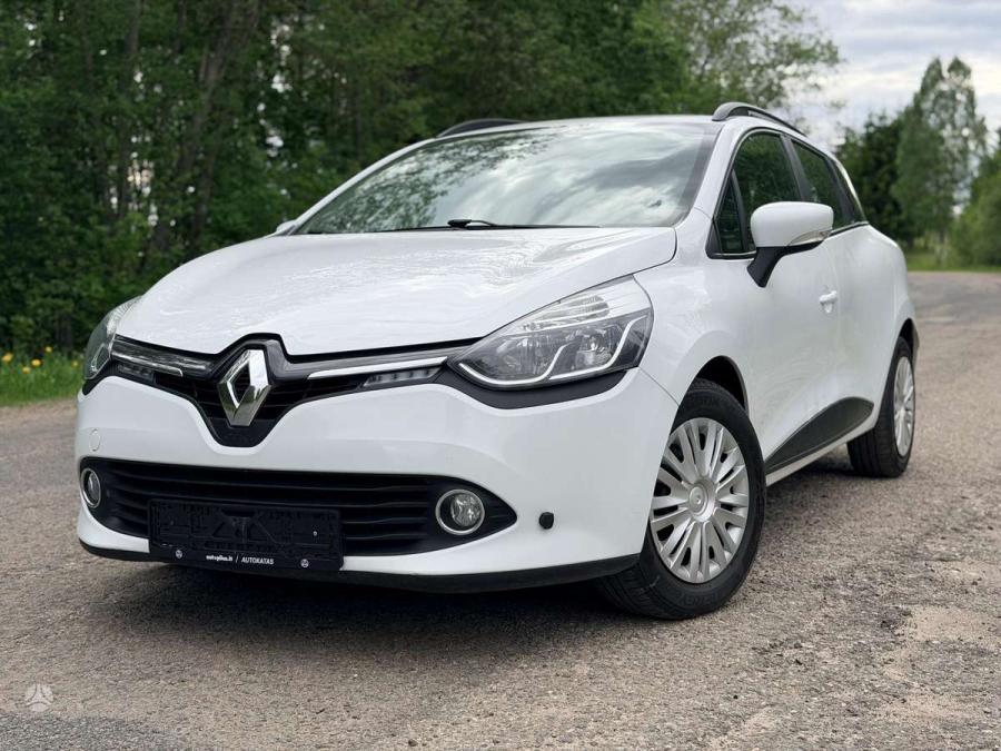 White Renault Clio 2016 in Utena, with an engine capacity of 0.90 L and mileage of 137 thousand km for 4200 €, photo 3 on AUTOMOTO.COM.LV