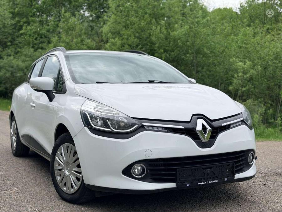 White Renault Clio 2016 in Utena, with an engine capacity of 0.90 L and mileage of 137 thousand km for 4200 €, photo 5 on AUTOMOTO.COM.LV