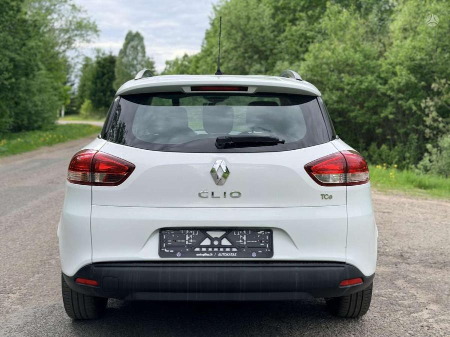 White Renault Clio 2016 in Utena, with an engine capacity of 0.90 L and mileage of 137 thousand km for 4200 €, photo 11 on AUTOMOTO.COM.LV
