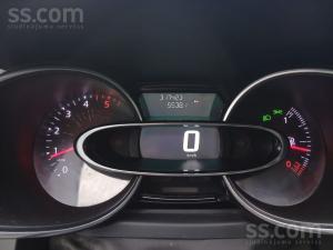 Balts Renault Clio 2017 Rīga, ar dzinēja tilpumu 1.50 L un nobraukumu 317 tūkst. km par 2950 €, foto 11 vietnē AUTOMOTO.COM.LV