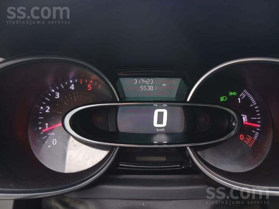 Balts Renault Clio 2017 Rīga, ar dzinēja tilpumu 1.50 L un nobraukumu 317 tūkst. km par 2950 €, foto 11 vietnē AUTOMOTO.COM.LV
