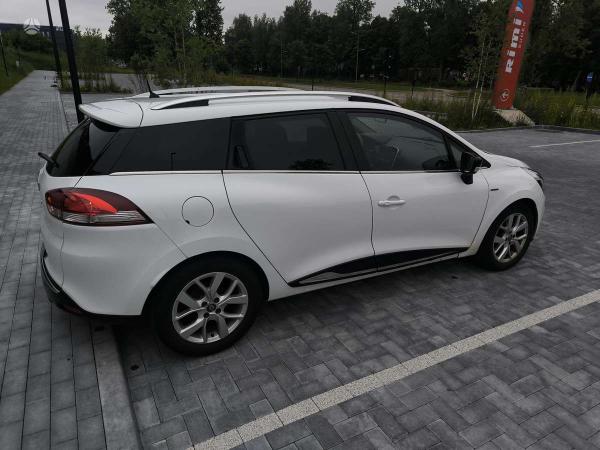 White Renault Clio 2019 in Vilnius, with an engine capacity of 1.46 L and mileage of 378 thousand km for 4700 €, photo 6 on AUTOMOTO.COM.LV