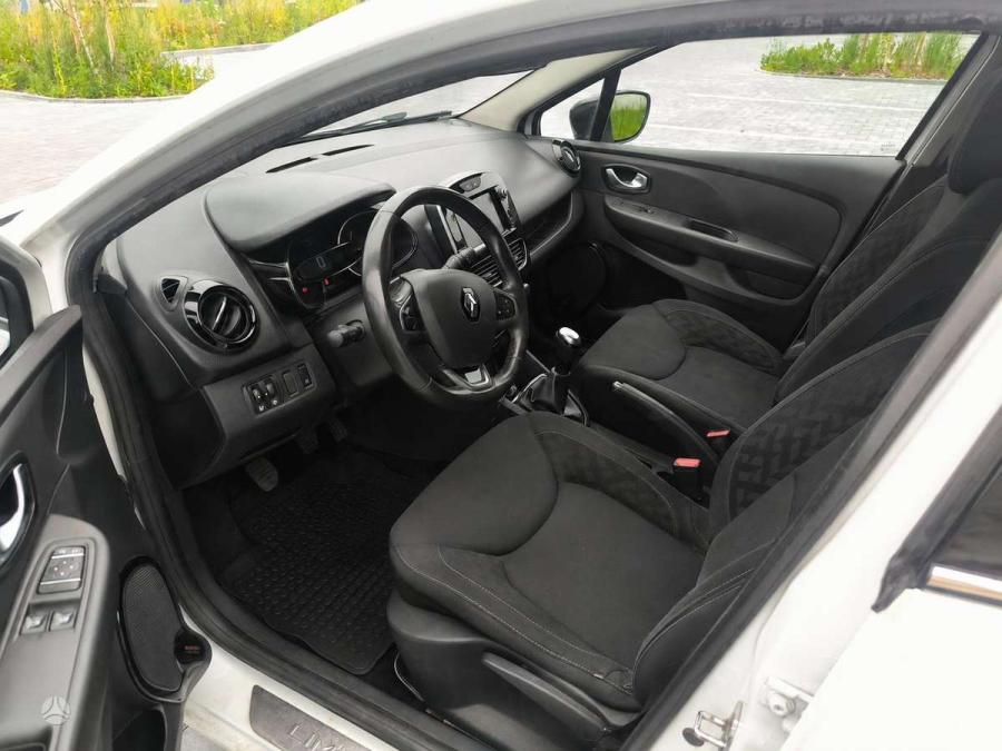 Balts Renault Clio 2019 Viļņa, ar dzinēja tilpumu 1.46 L un nobraukumu 378 tūkst. km par 4700 €, foto 10 vietnē AUTOMOTO.COM.LV