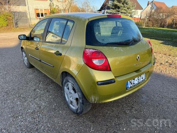 Dzeltens Renault Clio 2006 Saldus, ar dzinēja tilpumu 1.50 L un nobraukumu 247 tūkst. km par 2500 €, foto 7 vietnē AUTOMOTO.COM.LV