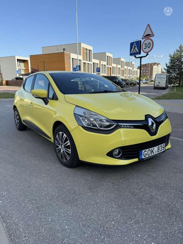 Dzeltens Renault Clio 2013 Viļņa, ar dzinēja tilpumu 1.15 L un nobraukumu 96 tūkst. km par 3750 €, foto 1 vietnē AUTOMOTO.COM.LV
