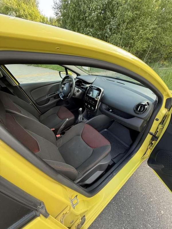 Dzeltens Renault Clio 2013 Viļņa, ar dzinēja tilpumu 1.15 L un nobraukumu 96 tūkst. km par 3750 €, foto 9 vietnē AUTOMOTO.COM.LV