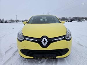 Yellow Renault Clio 2014 in Marijampole, with an engine capacity of 1.46 L and mileage of 292 thousand km for 3600 €, photo 3 on AUTOMOTO.COM.LV