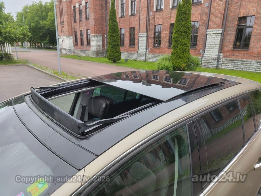 Beige Renault Espace 2015 in Tallinn, with an engine capacity of 1.60 L and mileage of 265 thousand km for 6800 €, photo 10 on AUTOMOTO.COM.LV