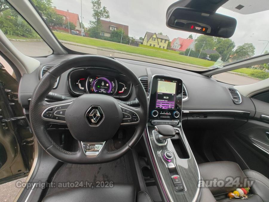 Beige Renault Espace 2015 in Tallinn, with an engine capacity of 1.60 L and mileage of 265 thousand km for 6800 €, photo 13 on AUTOMOTO.COM.LV